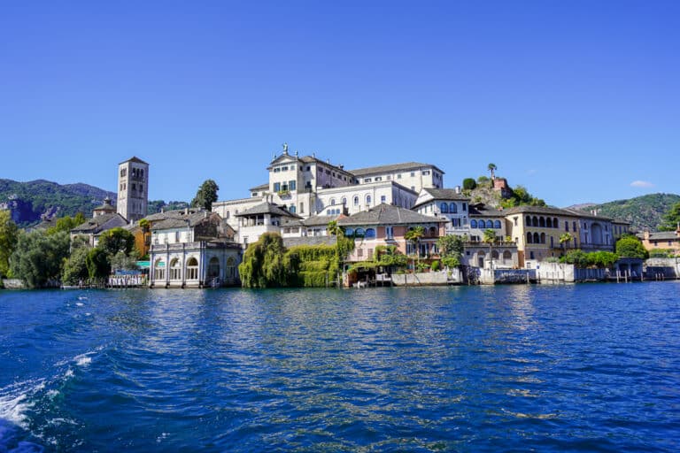 Isola San Giulio: Island of Silence at Lake Orta - Discover Northern Italy