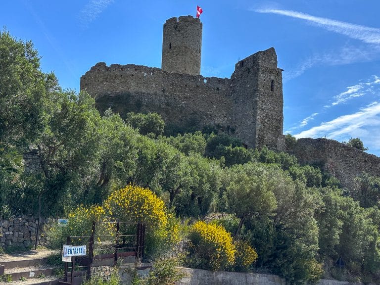 Noli, Italy: A Complete Guide to This Underrated Italian Riviera Town ...
